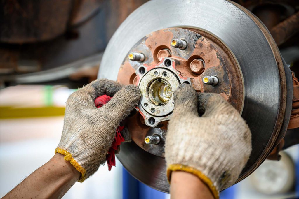 How to Get Rid of Rust on Wheel Hubs - Vehicle Trooper